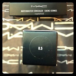 MAC Cosmetics Makeup | Mac New W Box Select Cover Concealer Gwp | Poshmark